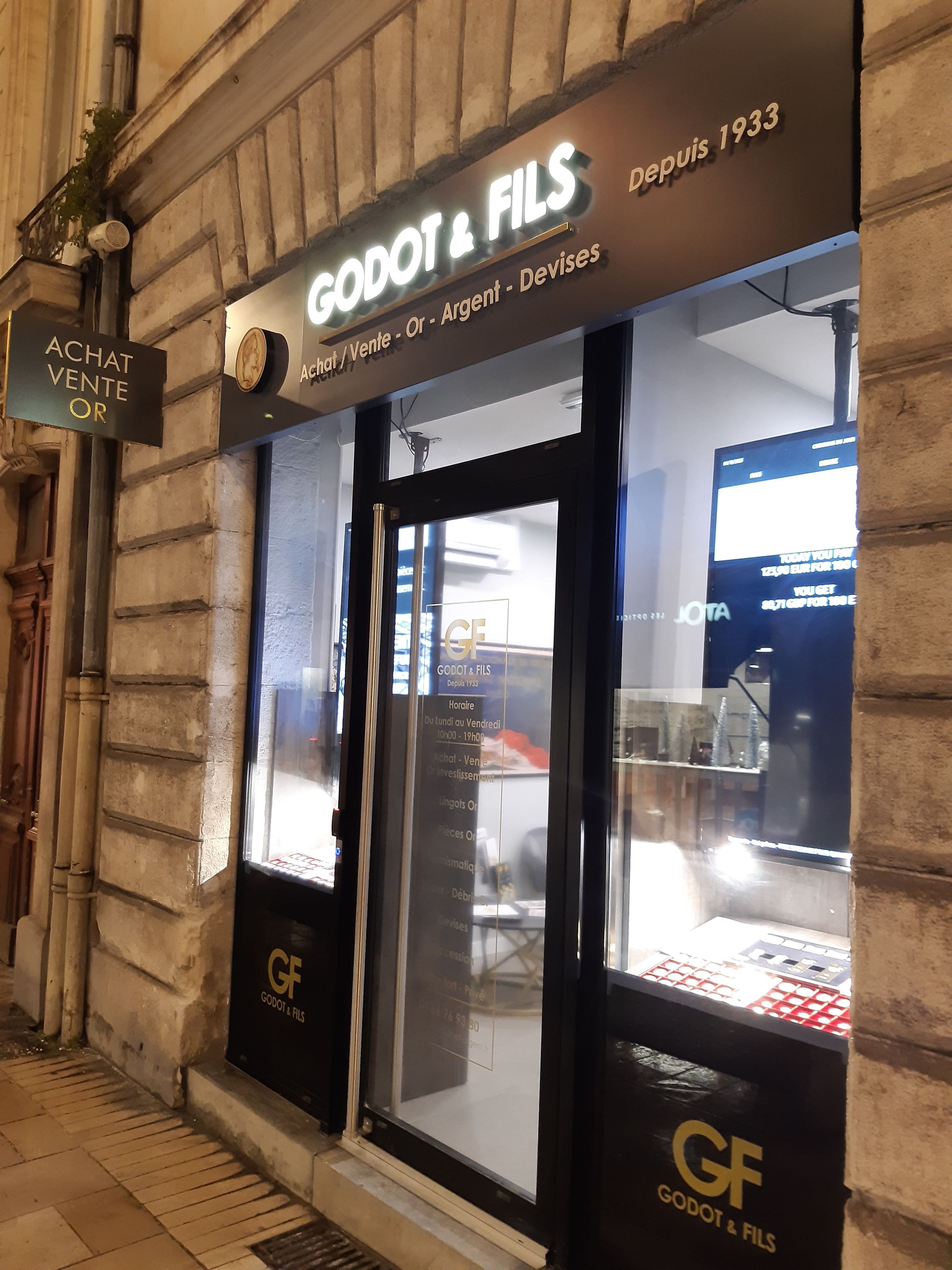 162 Rue Louis Lumiere 30900 Nimes